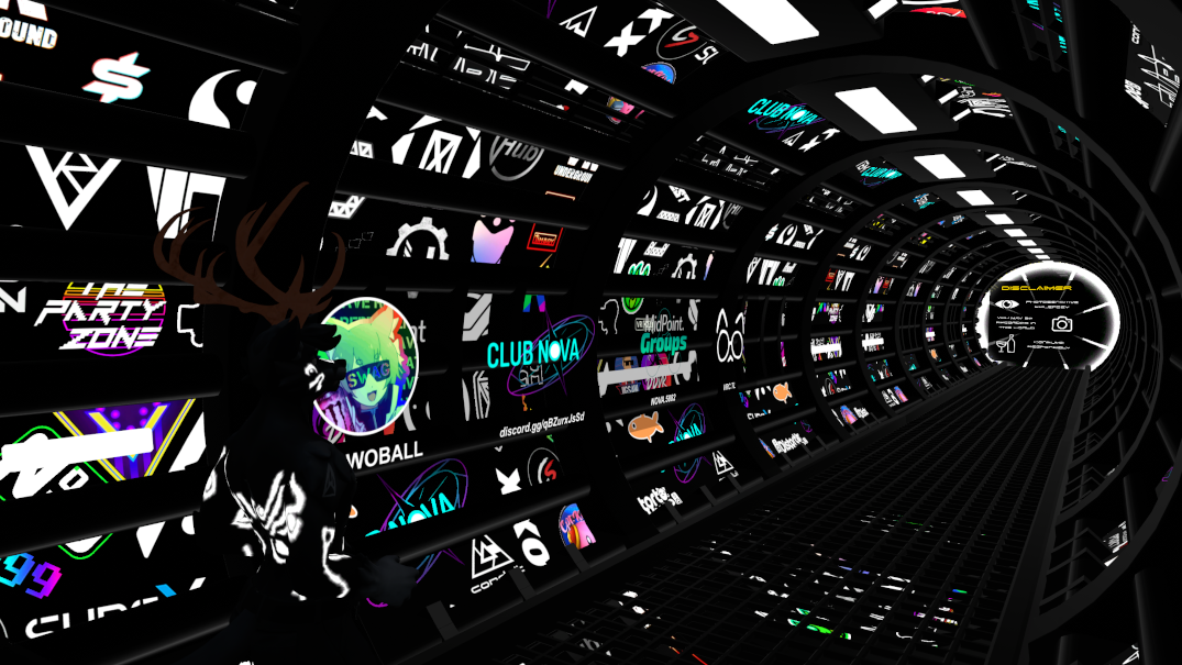CLUB NOVA: REACTOR – Wolfoshi, French Furry Exploring Worlds in VR